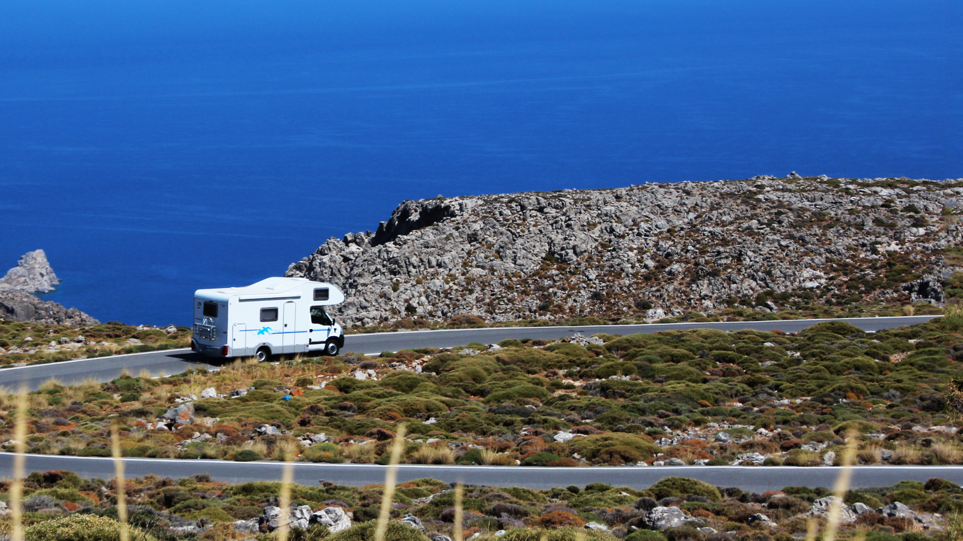 Location de camping-car en Crète, Grèce. Louez un Camper | Vacance ...